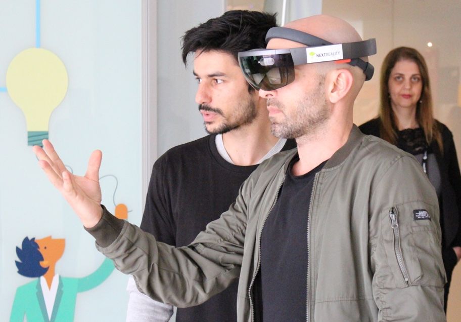 IT People Group aproxima-se dos estudantes