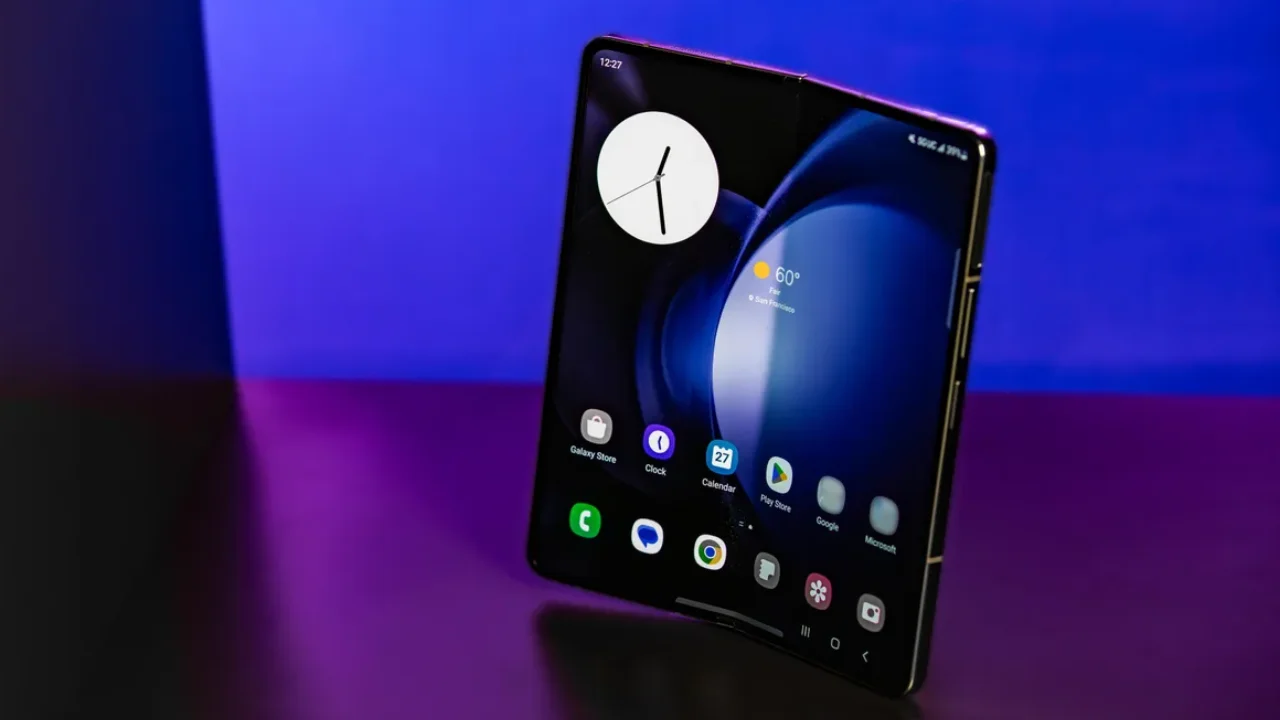 Samsung Galaxy Z Fold 6 Ultra poderá mesmo ser uma realidade
