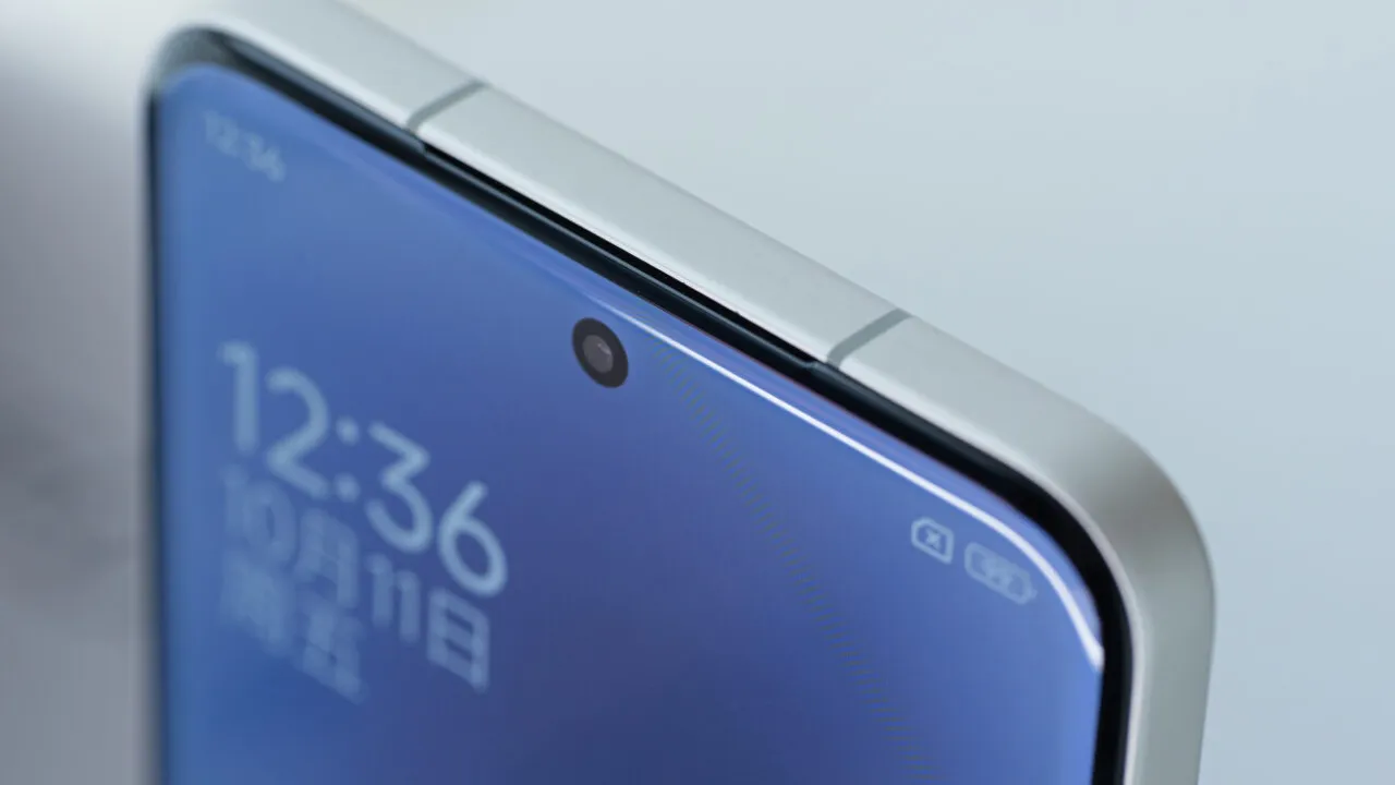 Xiaomi Redmi Note 15 vai trazer molduras em metal à gama média