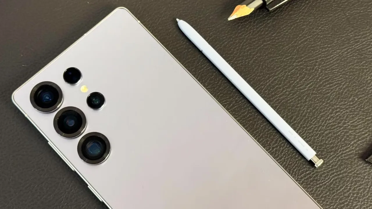 Samsung desmente rumores: S Pen não vai desaparecer