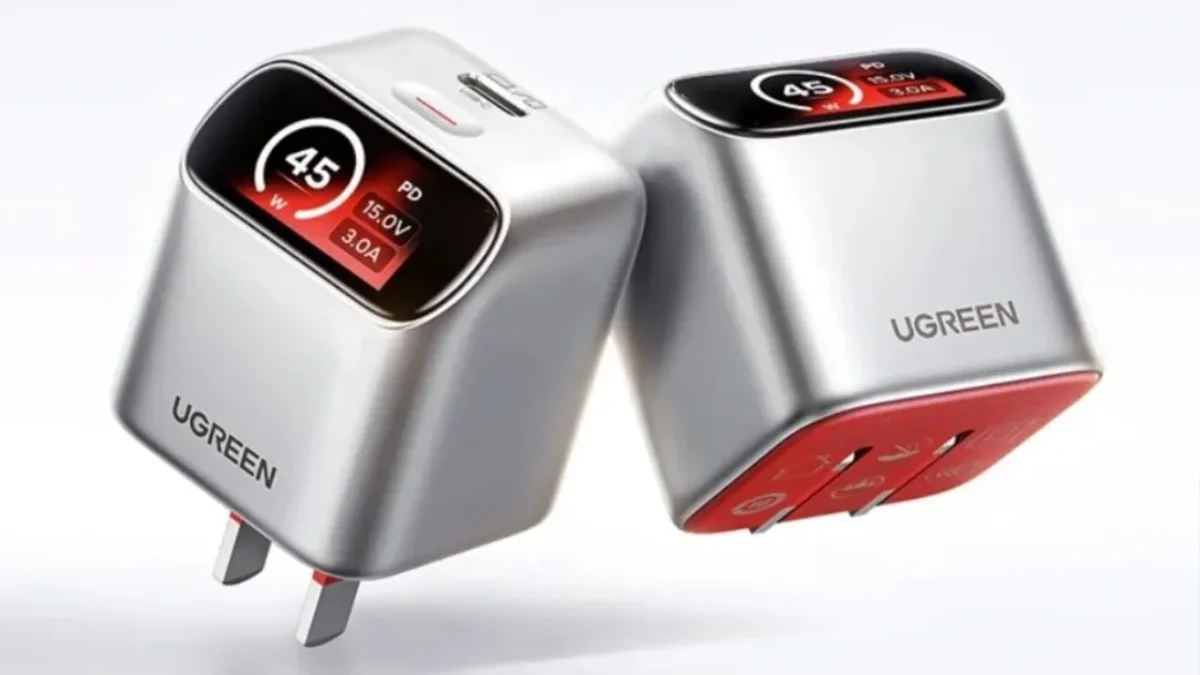Ugreen lança carregador de 45W com ecrã inclinado e emojis